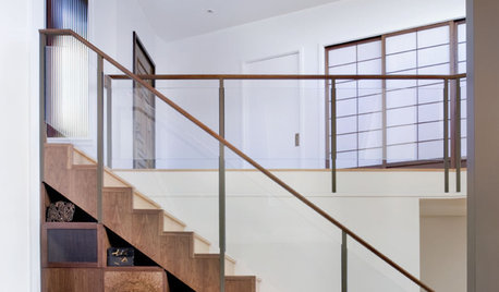 Open versus closed stringers