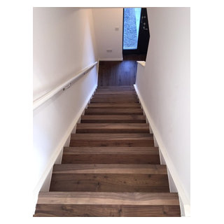 Stair treads and risers. Engineered walnut flooring. - Staircase ...