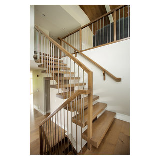 white oak mono stringer with stainless steel spindles - Contemporary ...