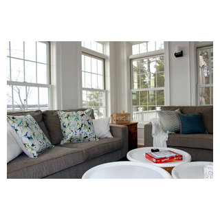 Cottage Country - Farmhouse - Sunroom - Toronto - by Toronto Designers ...