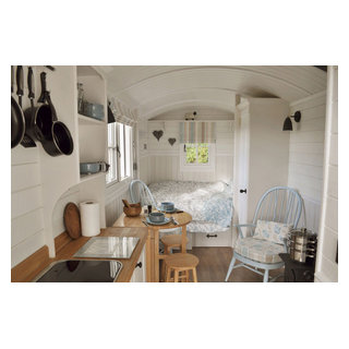 Solar Run Hut - Rustic - Sunroom - Other - by Riverside Shepherd Huts ...