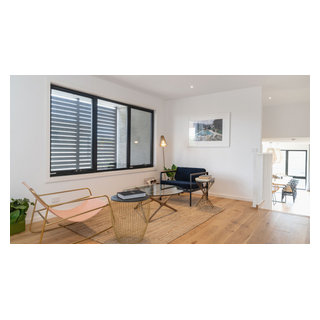 Black Awning Window combined with a fixed panel - Modern - Sunroom ...