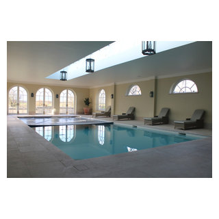 DRIGLIDE UNDER-COPING AUTOMATIC SAFETY COVER. - Farmhouse - Pool ...