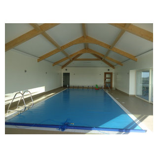 Glulam Truss for Swimming Pool, Co. Dublin - Contemporary - Pool ...