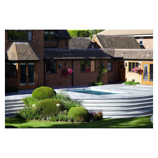 Stunning Outdoor Pool with Moving Floor System - Contemporary - Pool ...