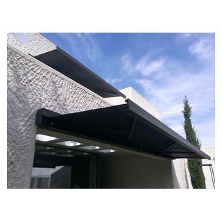 Toldos para casa de diseño - Moderno - Terraza y balcón - Otras zonas ...