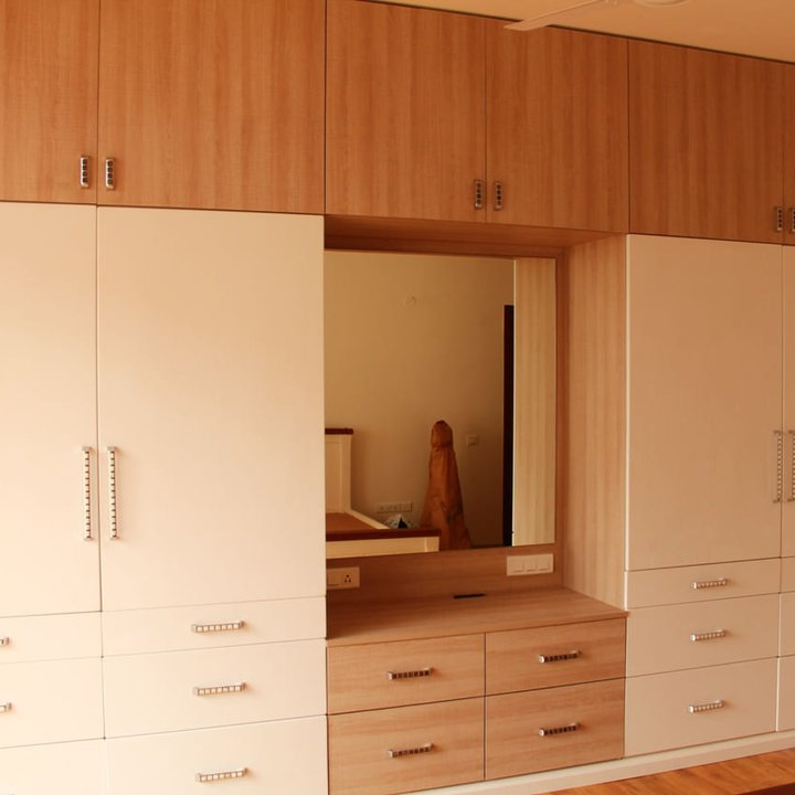 Indian Wardrobe Design Ideas, Inspiration & Images - May 2025 | Houzz IN