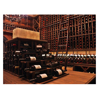 Waterfall Racks with Custom Wine Room Ladder - Classique - Cave à Vin ...
