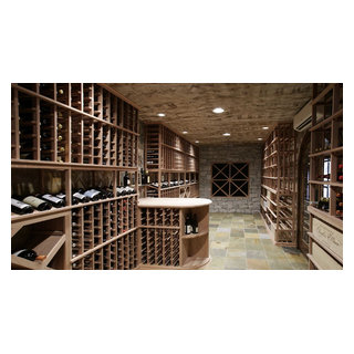Wine Cellar - Residential, Oakland County, Michigan - Méditerranéen ...
