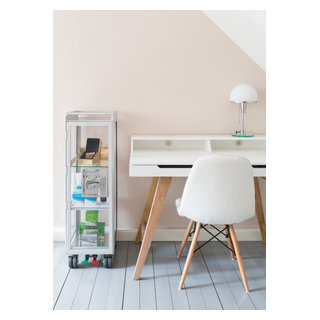 Acryltrolley - Industrial - Living Room - Cologne - by Skypak GmbH | Houzz