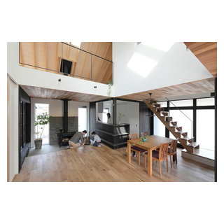 Suehiro House - Midcentury - Living Room - Other - by ALTS DESIGN OFFICE (アルツ デザイン オフィス) | Houzz