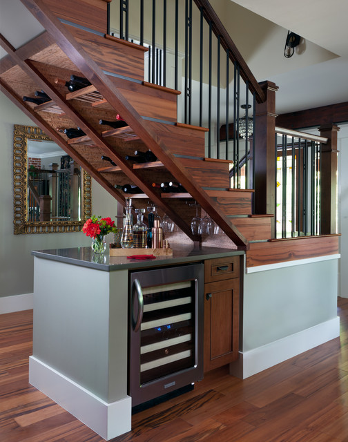 Modern Craftsman Style Bar