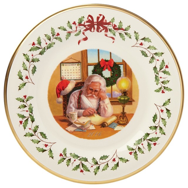 Holiday Santa Claus Collectors Plate - Traditional - Holiday Dinnerware ...