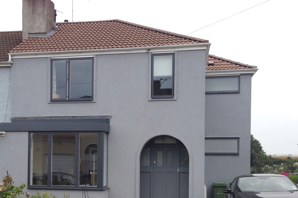 Should I Choose Grey Window Frames For My Home? | Houzz IE