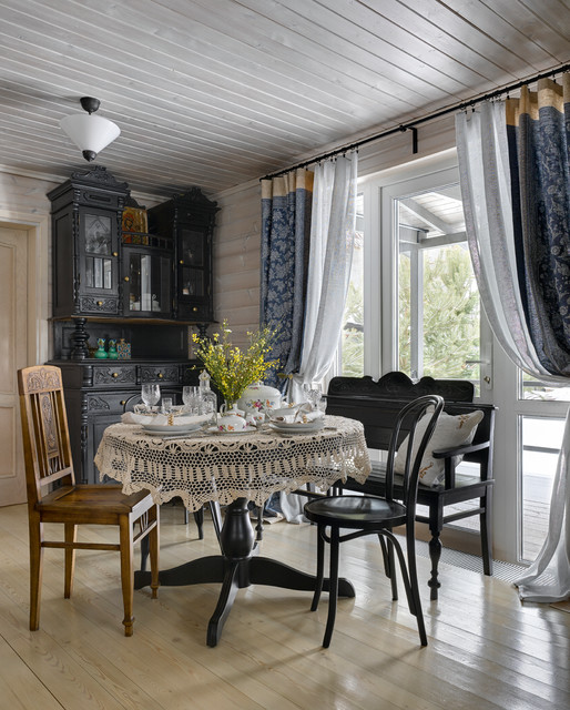 World of Design: Heirlooms With a Twist in a Russian Country House
