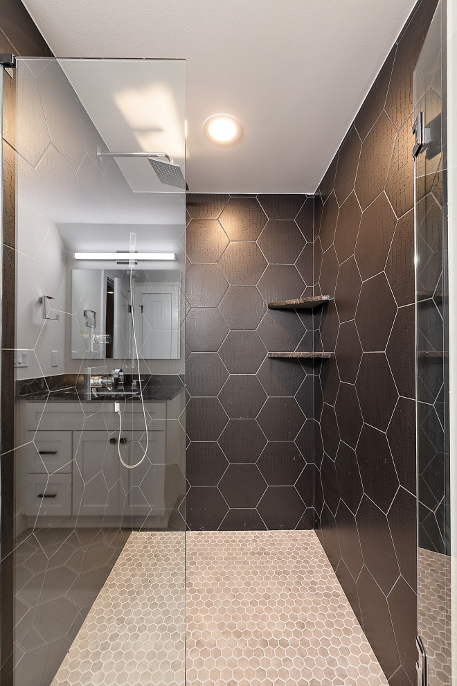 Royal Finished Basement - Estilo Craftsman - Cuarto de baño - Detroit ...