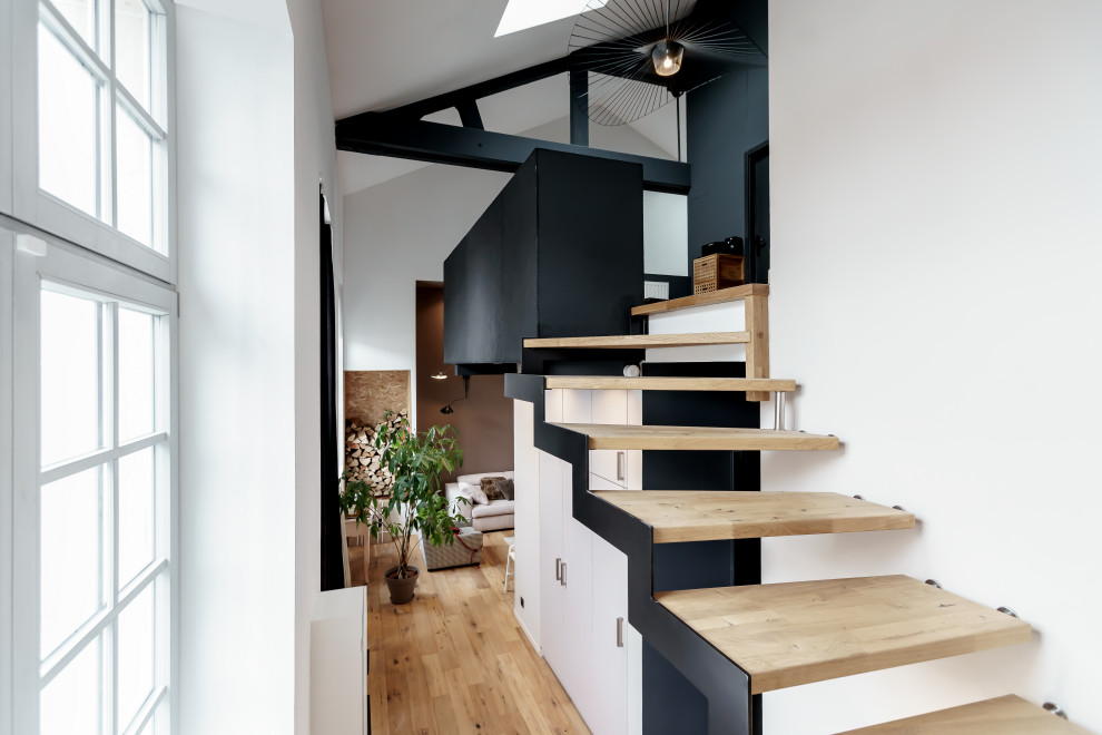 BONSECOURS LOFT - Modern - Staircase - Nancy - by Myspaceplanner | Houzz UK