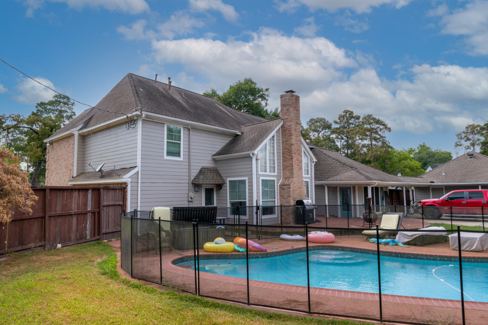 Hardie Custom Colonial Re-side - Traditional - Exterior - Houston - by ...