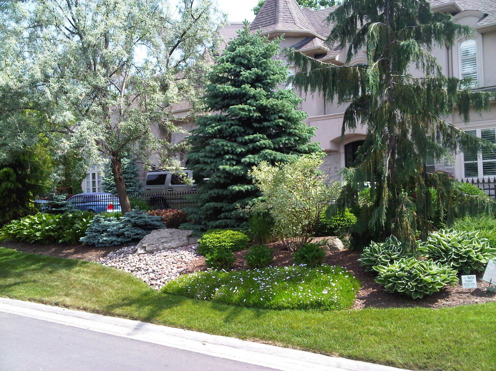 Featured Designs - Traditional - Landscape - Toronto - by Mary-Jo ...