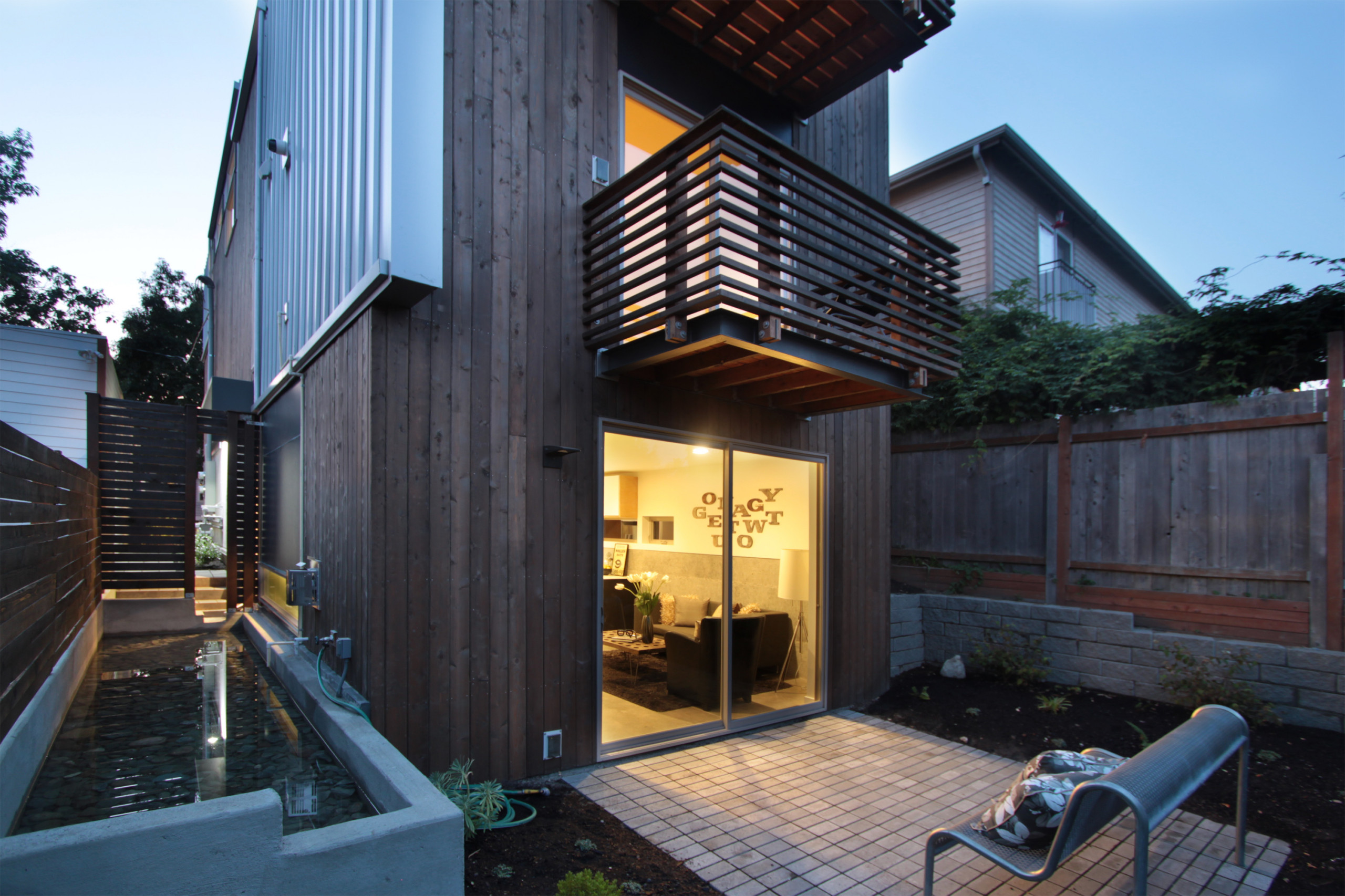 Modern Home Exteriors Turn a Corner With Mixed Materials