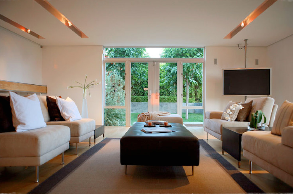 FCB:Design (Markus Canter) Project: Savona Road, Bel Air, CA 90077 ...