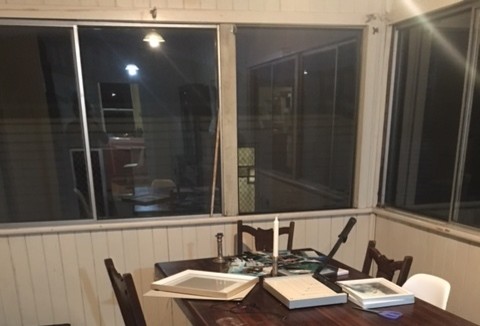 Restoring a Interwar Queenslander that has 70s aluminum windows | Houzz AU