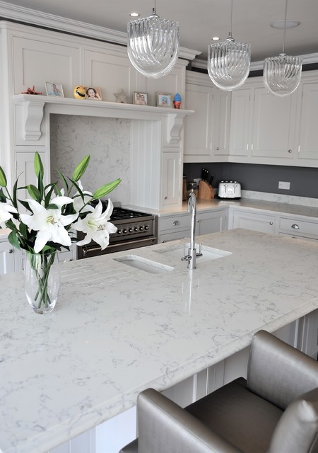 Opal Carrara Quartz Worktops With Ogee Edge Island - Traditional ...