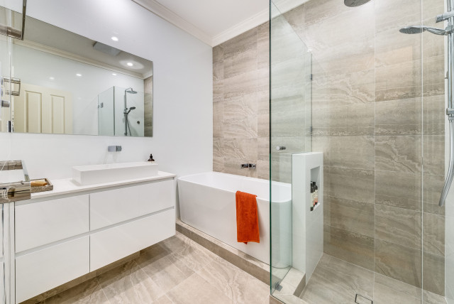 East Perth Main Bathroom - Modern - Bathroom - Perth - by Start 2 ...