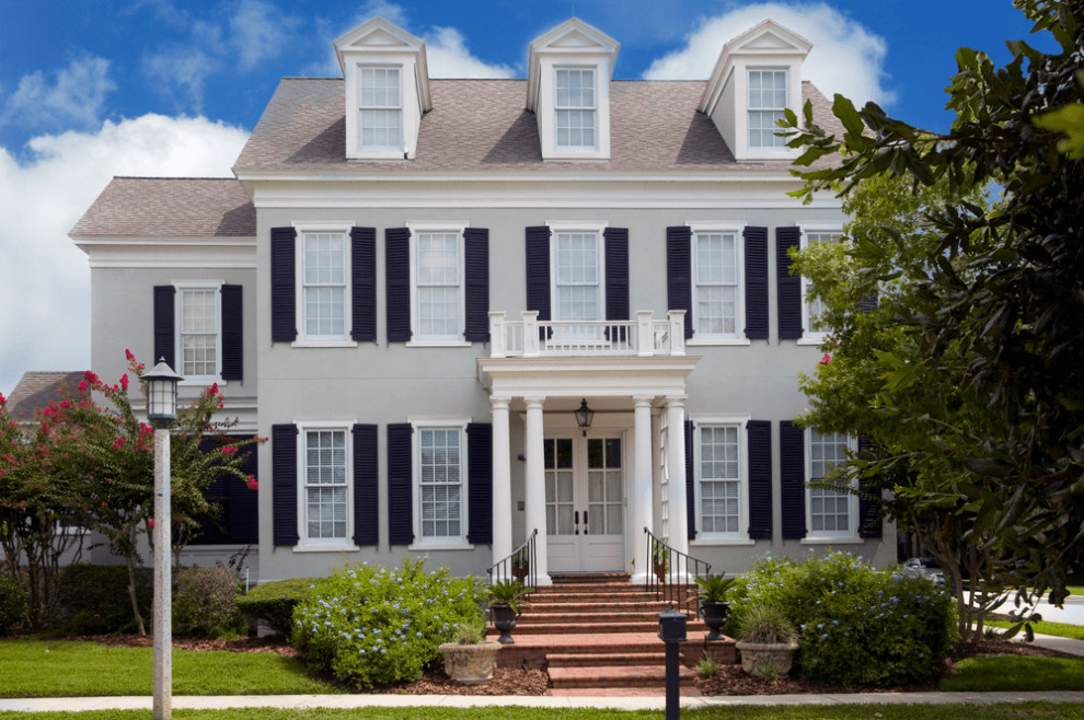 Colonial Style Homes - New York - by Silva's Painting | Houzz