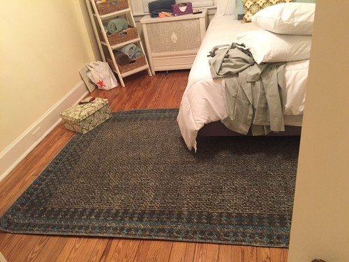 5 x 8 area rug under full bed