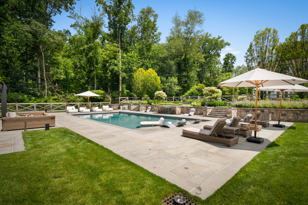 New Canaan CT : Outdoor Living Space Pool + Pool House - Traditional ...