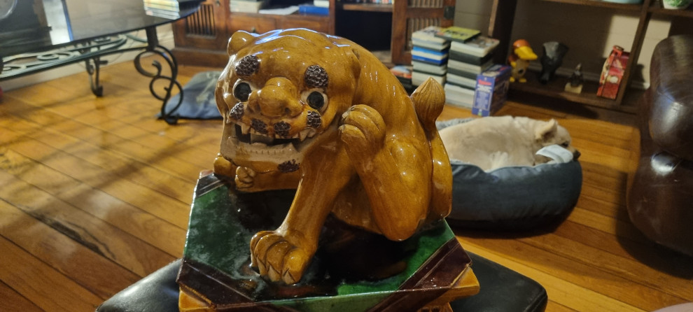 7 Things to Know About Foo Dogs