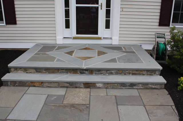 Beautiful Bluestone Walkway and Inlay - Traditional - new york - by M&M ...