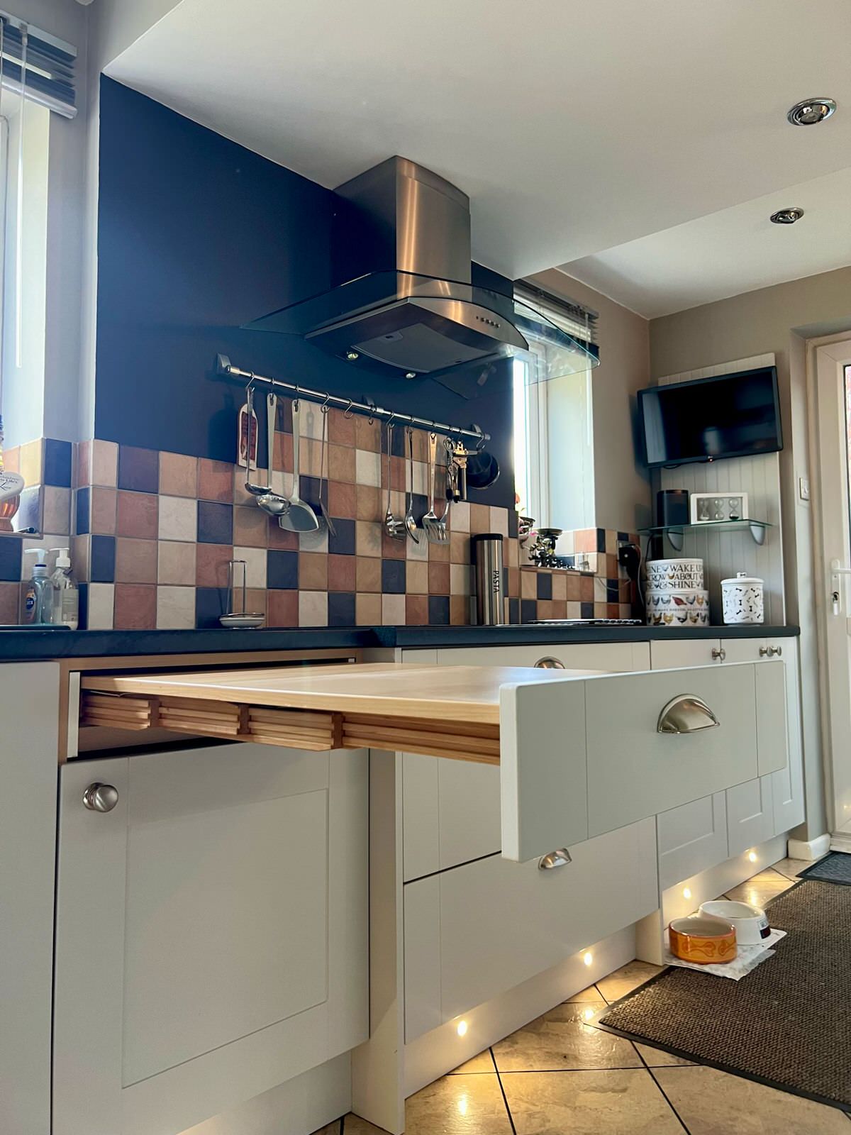 Understanding Vinyl-Wrapped Doors: Pros, Cons, and Applications