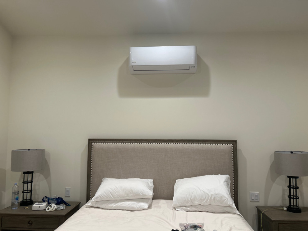 how can I disguise this A/C unit? | Houzz Forum