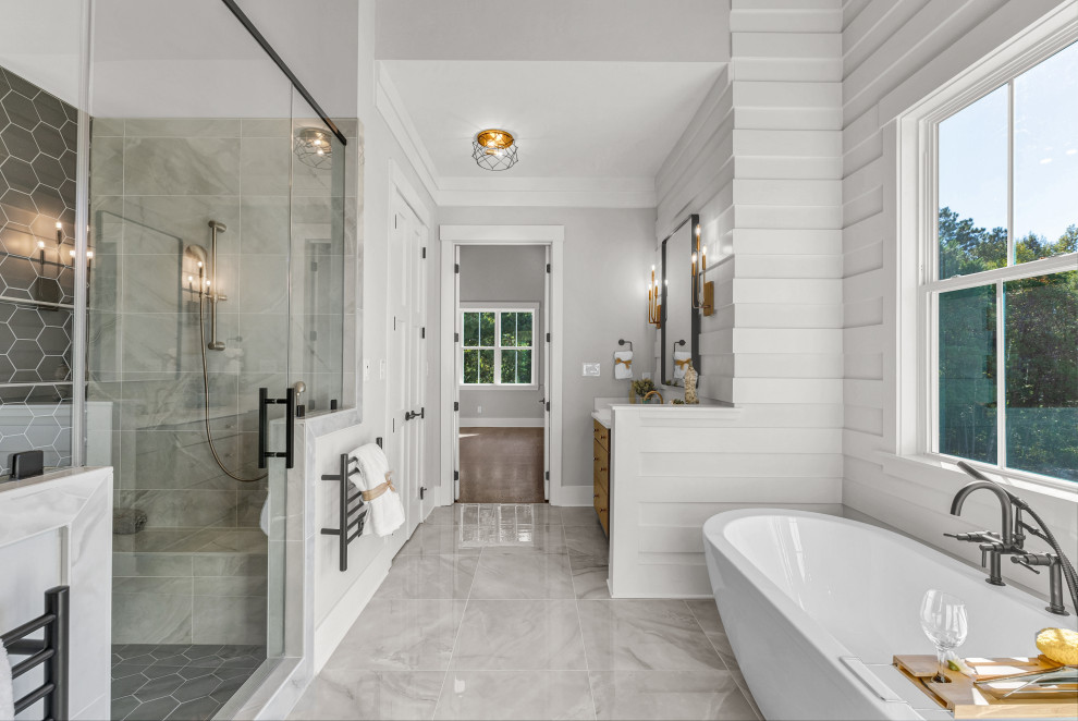 French Country Farmhouse - Farmhouse - Bathroom - Raleigh - by Satterwhite Construction Inc. | Houzz