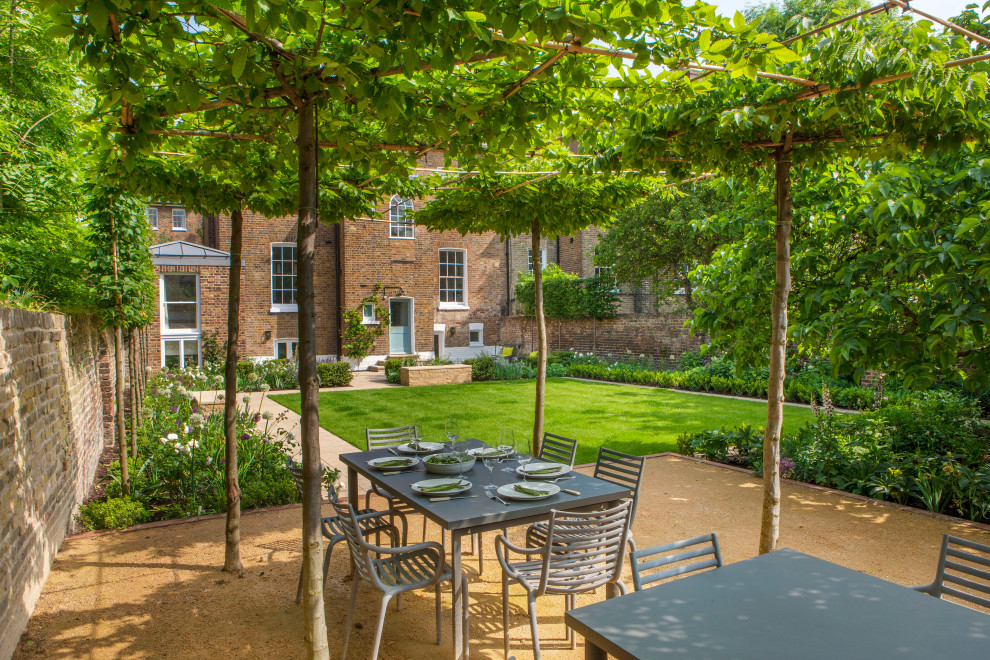 Modern Classic in Central London - Patio - London - by Germinate Design ...