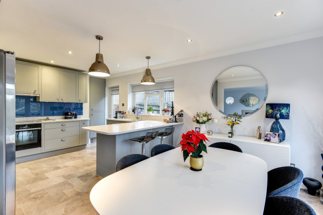 Authentic British Kitchen in Hove, East Sussex - Modern - Kitchen ...