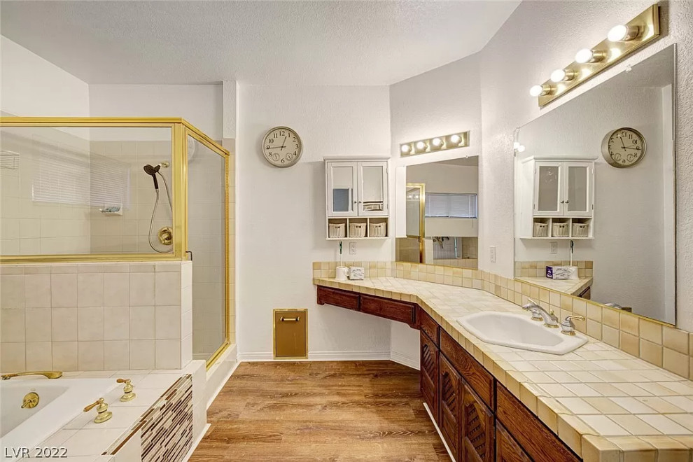 Bathroom Remodel Mirror Dilemma