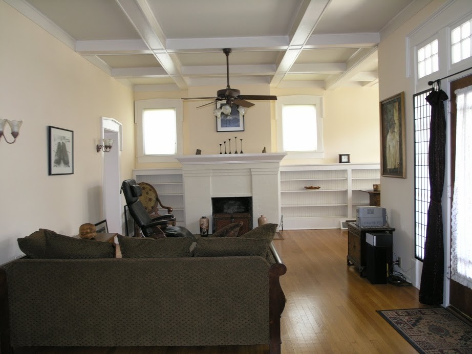 Front of house layout help needed