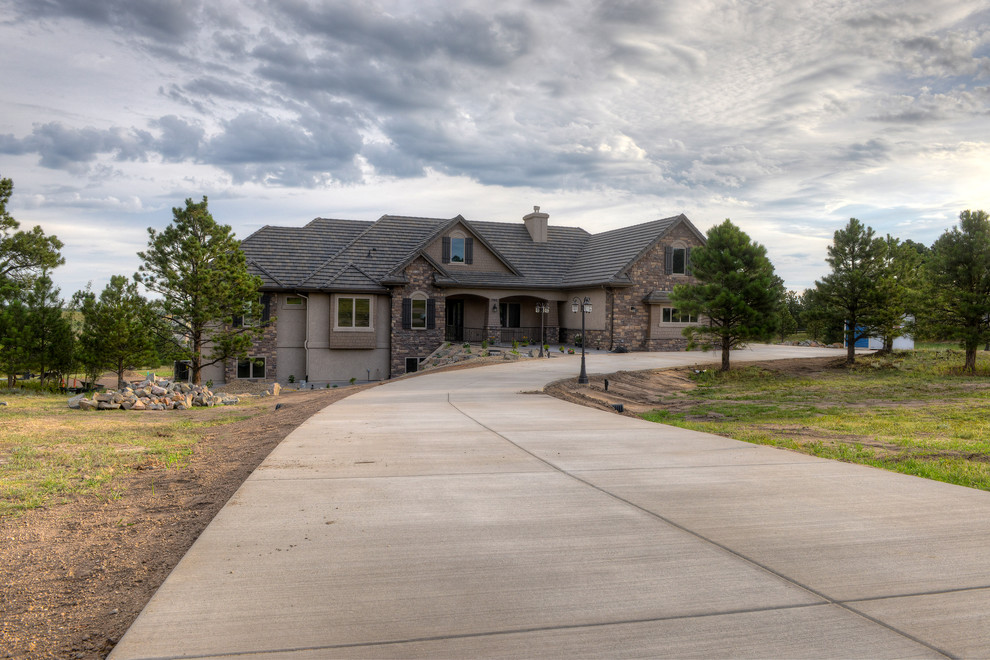 Colorado Craftsman Style Home 5690 - Craftsman - Exterior - Denver - by ...