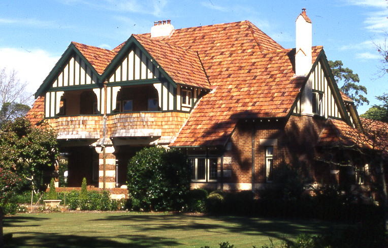 5 Historic Arts and Crafts Homes With an Australian Spin