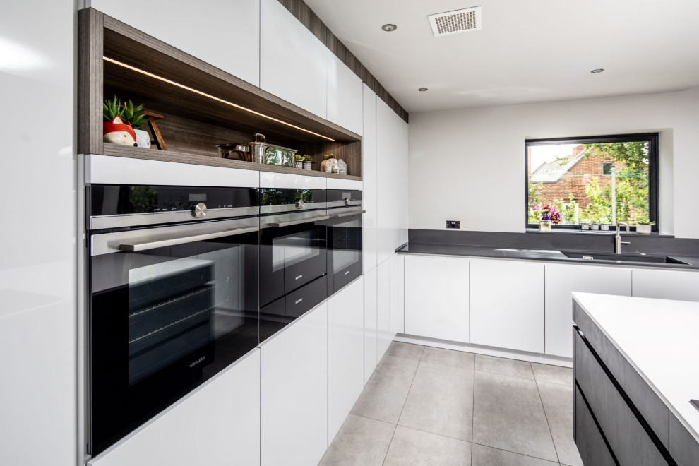 LEICHT Sirius-C Kitchen in Arctic - Batley - Contemporary - Kitchen ...