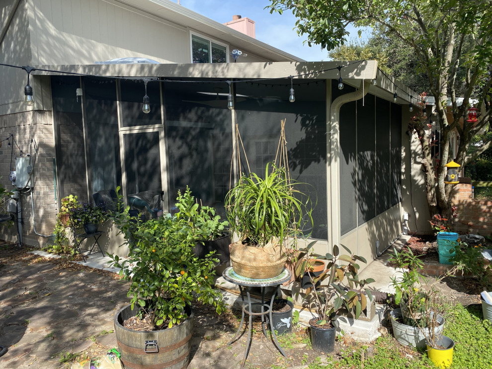 Screen Room with Solid Insulated Roof - Porch - Austin - by Signature ...