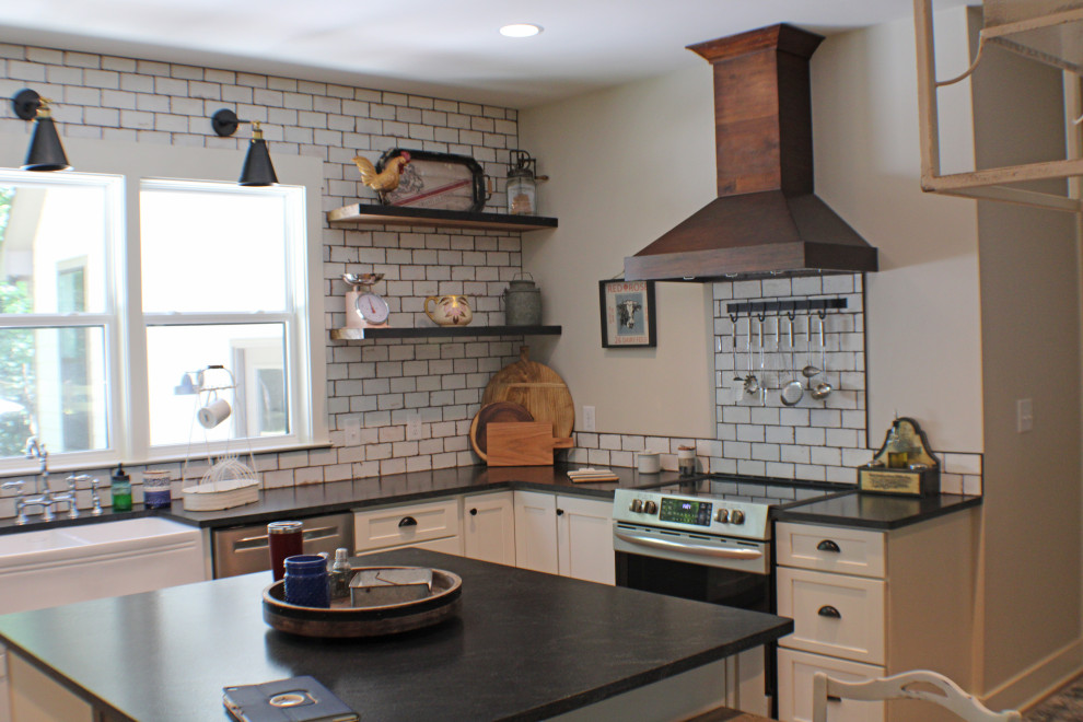 Fresh Farmhouse Kitchen Design in Joelton - Country - Kitchen ...