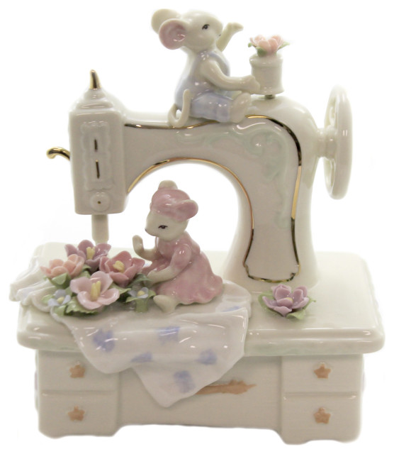 Figurine Mice With Sewing Machine Spool Thread Quilt, 5.5 In H X 3.25 ...