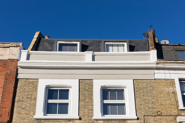 Mansard roof extension and creation of 3 rental flats - Contemporary ...