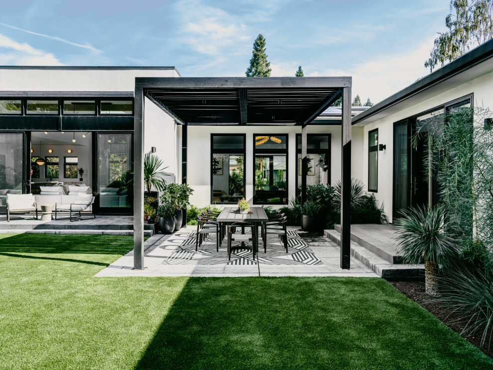 Ranch House Modern - Contemporary - Patio - San Francisco - by Noz ...