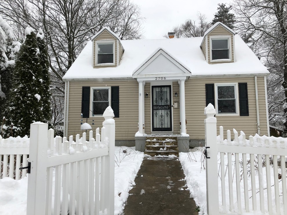 Cape Cod house window size dilemma | Houzz Forum