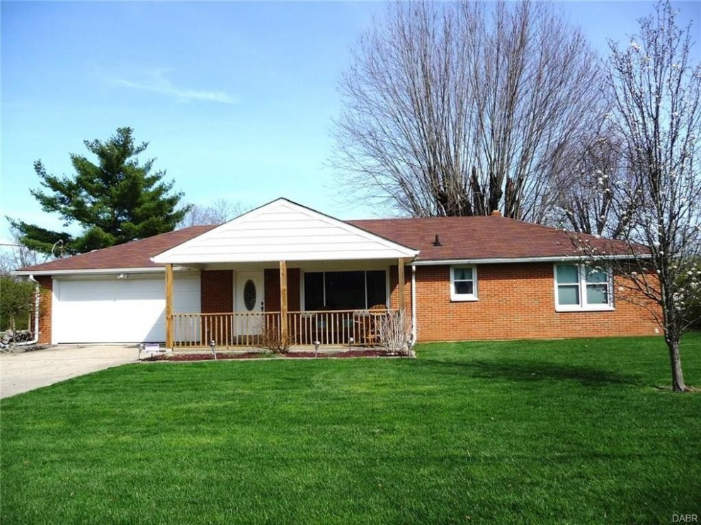 Orange Brick Ranch Homes The Best Exterior Brick And Paint Color